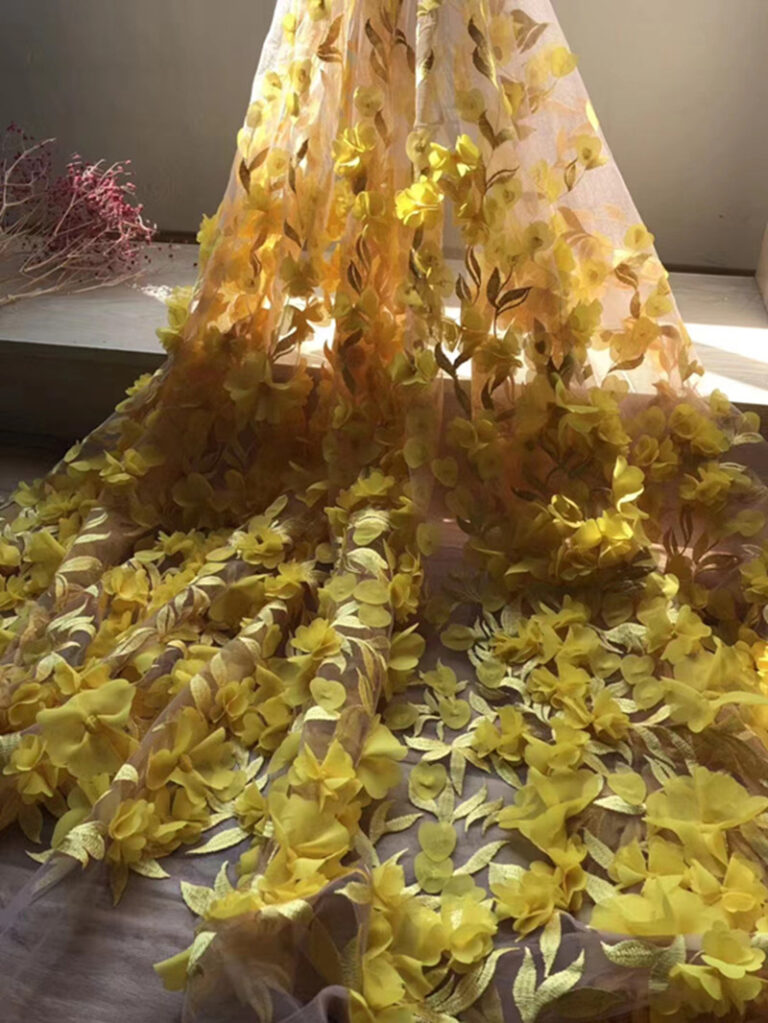 Luxury 3D Flower Lace Fabric ,5 Yards Bridal Lace Fabric For Wedding ...